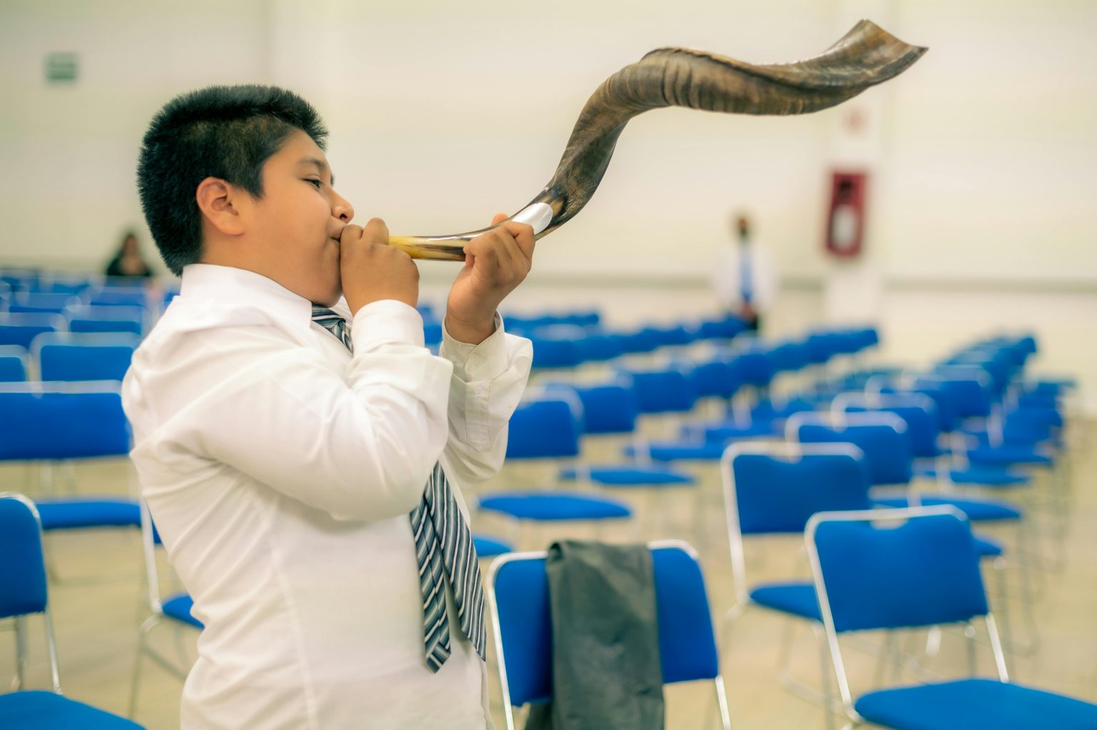 Rosh Hashanah Prayers: Meaning, Traditions, and Spiritual Significance ...